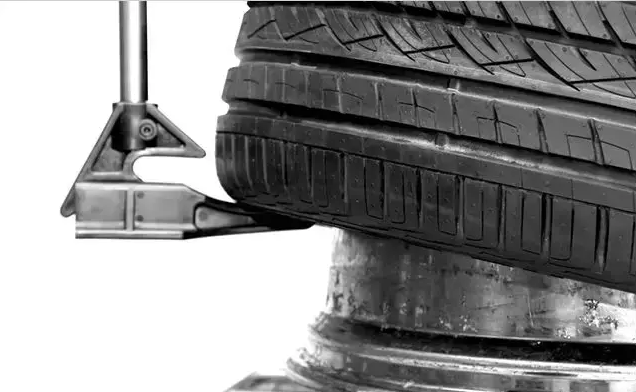 Tips for Manual Tire Bead Breaker - WENZHOU BRUIDE PRECISION METAL CO ...